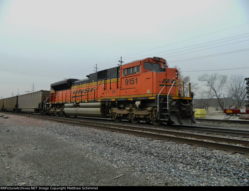 BNSF 9151 - DPU